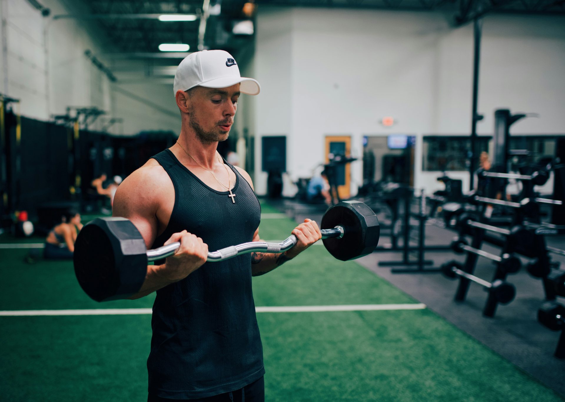 Average Biceps Size: What Is Best? | Gym Rat Style